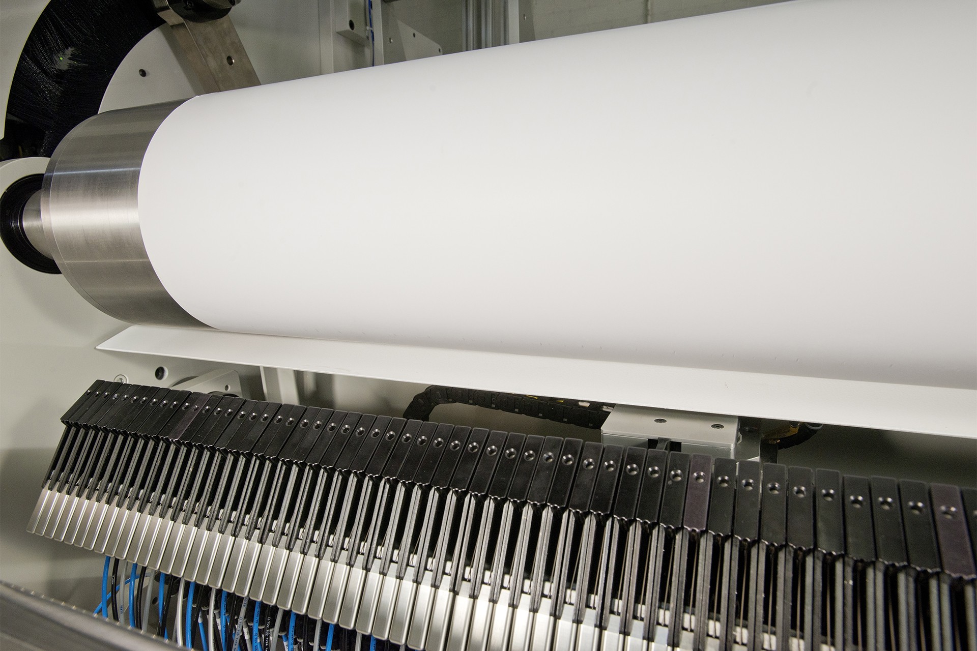 Automatic Score & Shear Knife Positioners - Catbridge